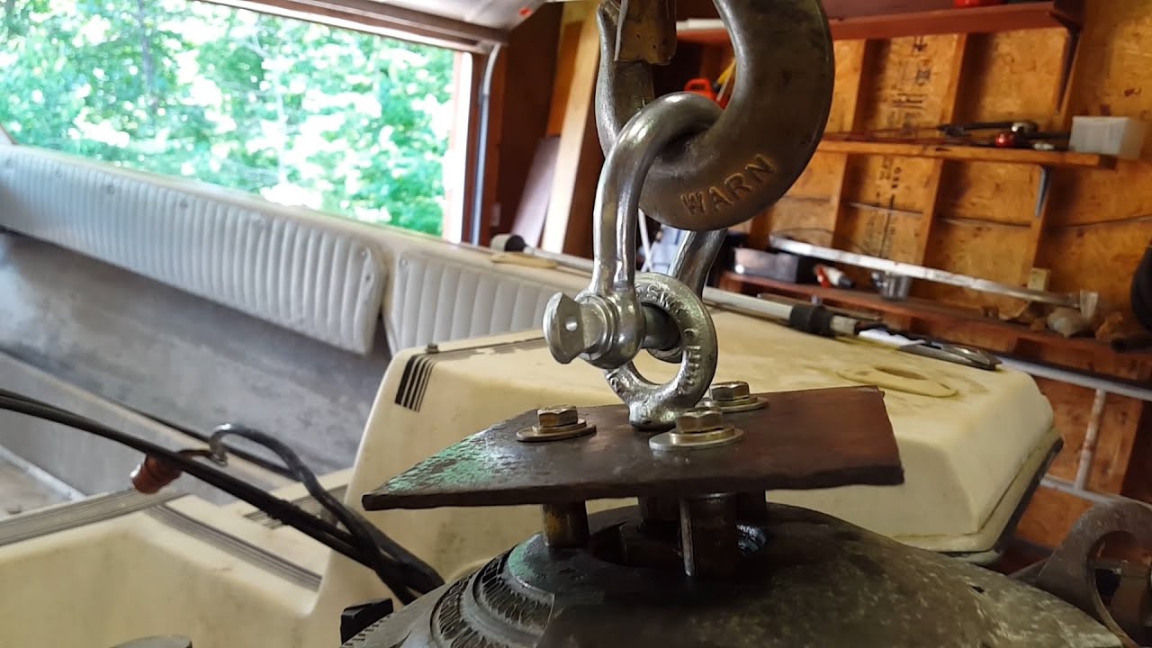 How to Lift Outboard Motor Without Hoist | Lifting Outboard Motor ...
